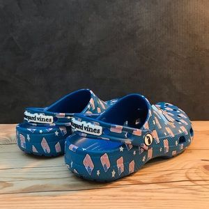 CROCS | Shoes | Crocs Vineyard Vines Classic Clog | Poshmark